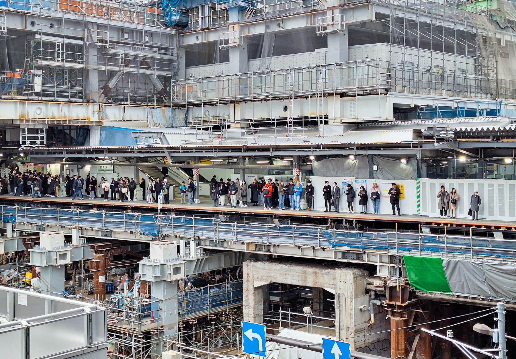 Shibuya under construction - Japan by web